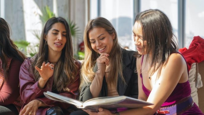 Come leggere la busta paga: esempio con tabella elenco codici [+ Guida]